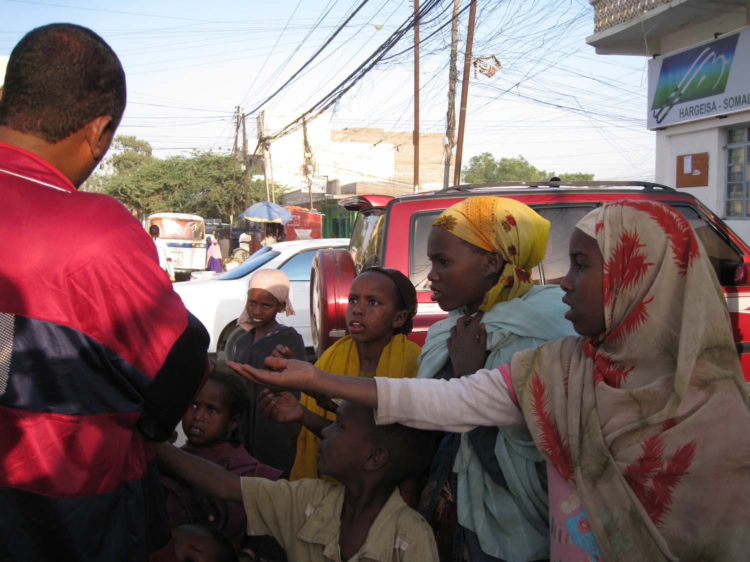 Children begging on the streets of Hargeisa, capital of Somalia's self ...