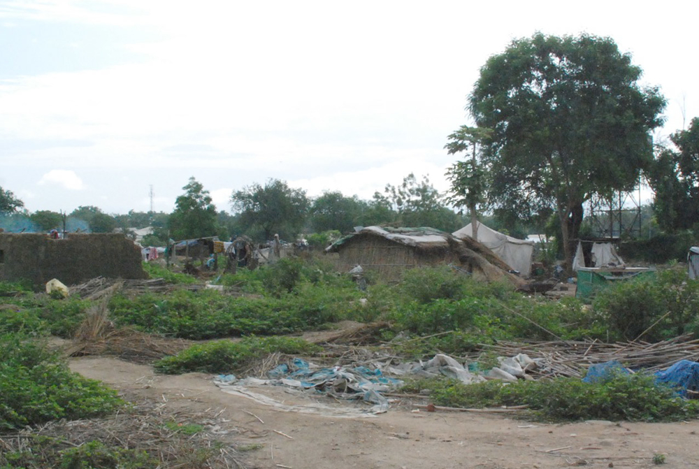 The New Humanitarian | Thousands homeless as shelters demolished in Juba