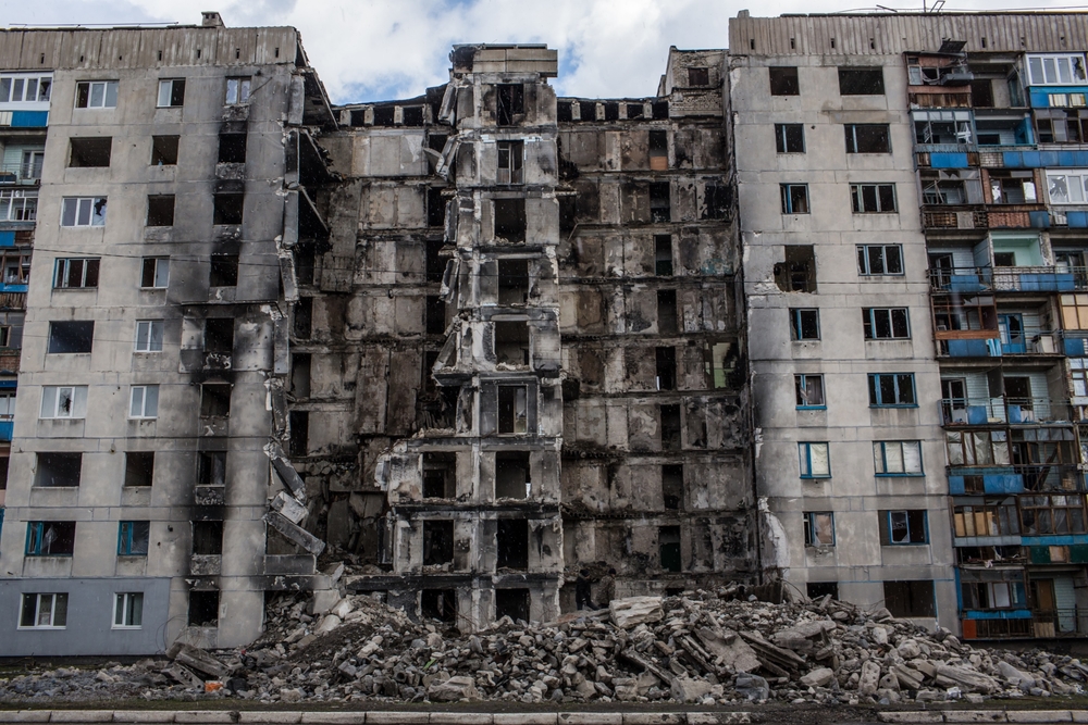 The New Humanitarian | Displaced Ukrainians face housing crisis